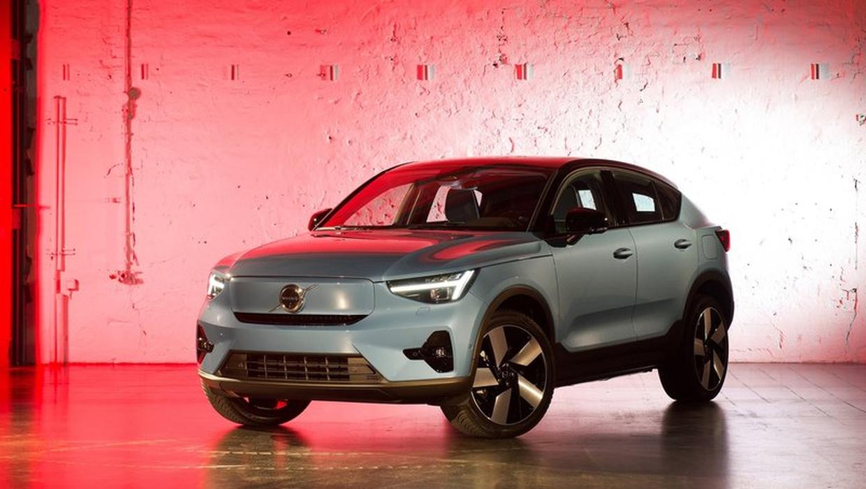 The Volvo C40 review: Twin engines all charged up and ready to go ...